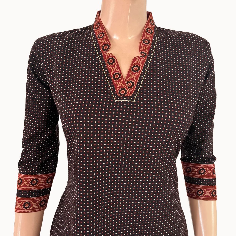 Kurtis – Scarlet Thread